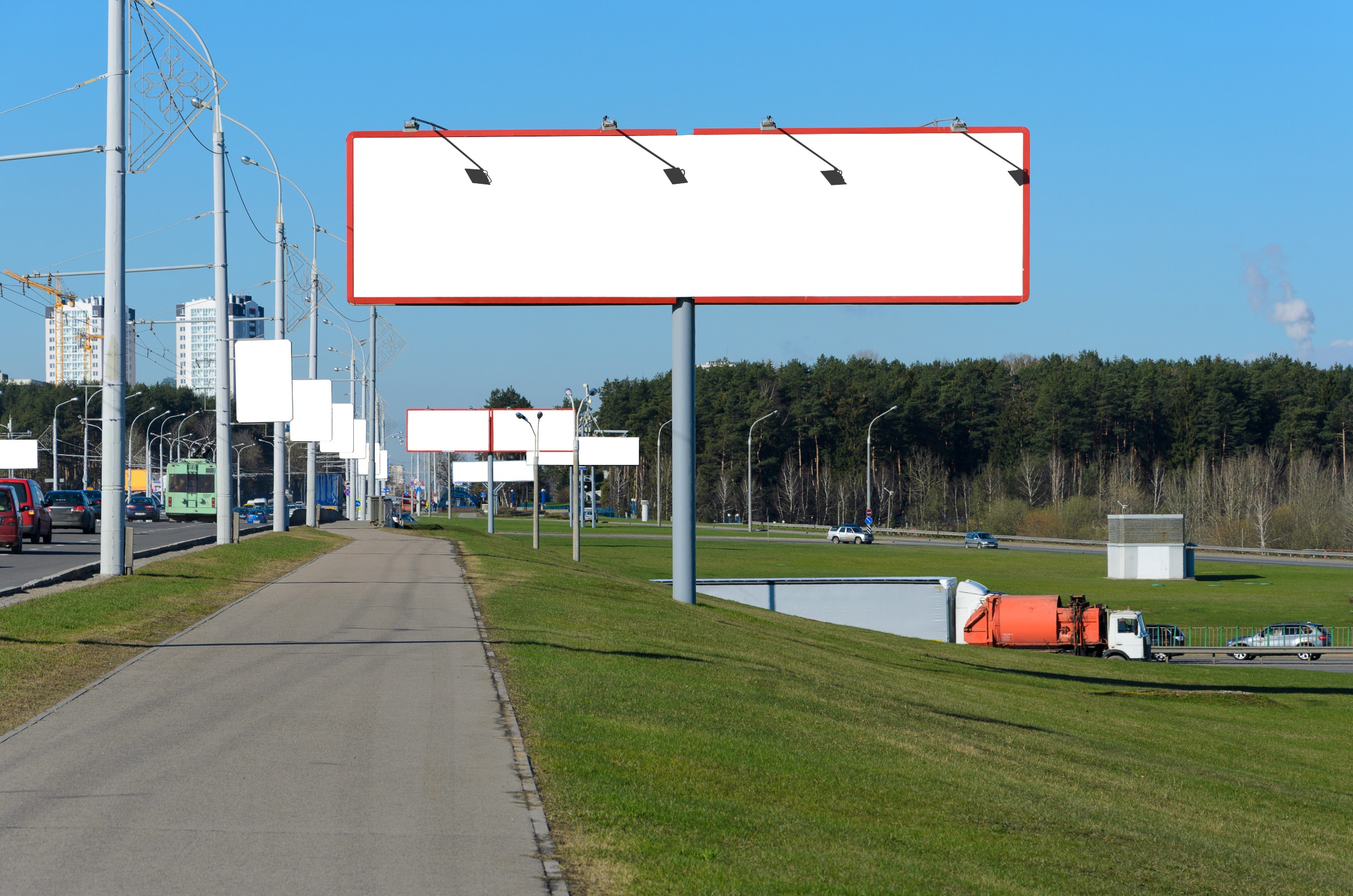 Farming & Billboards - Effortless Outdoor Media